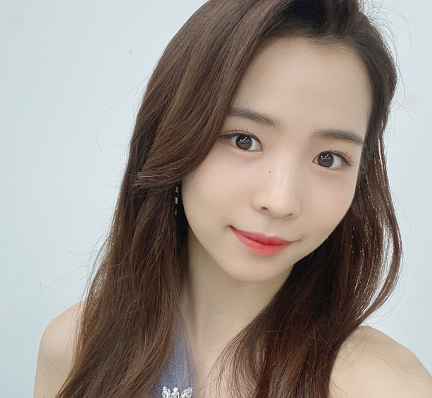 【検証画像90枚】Niziuの整形前後の顔の変化を昔の画像と徹底比較！ | 裏芸能ニュース